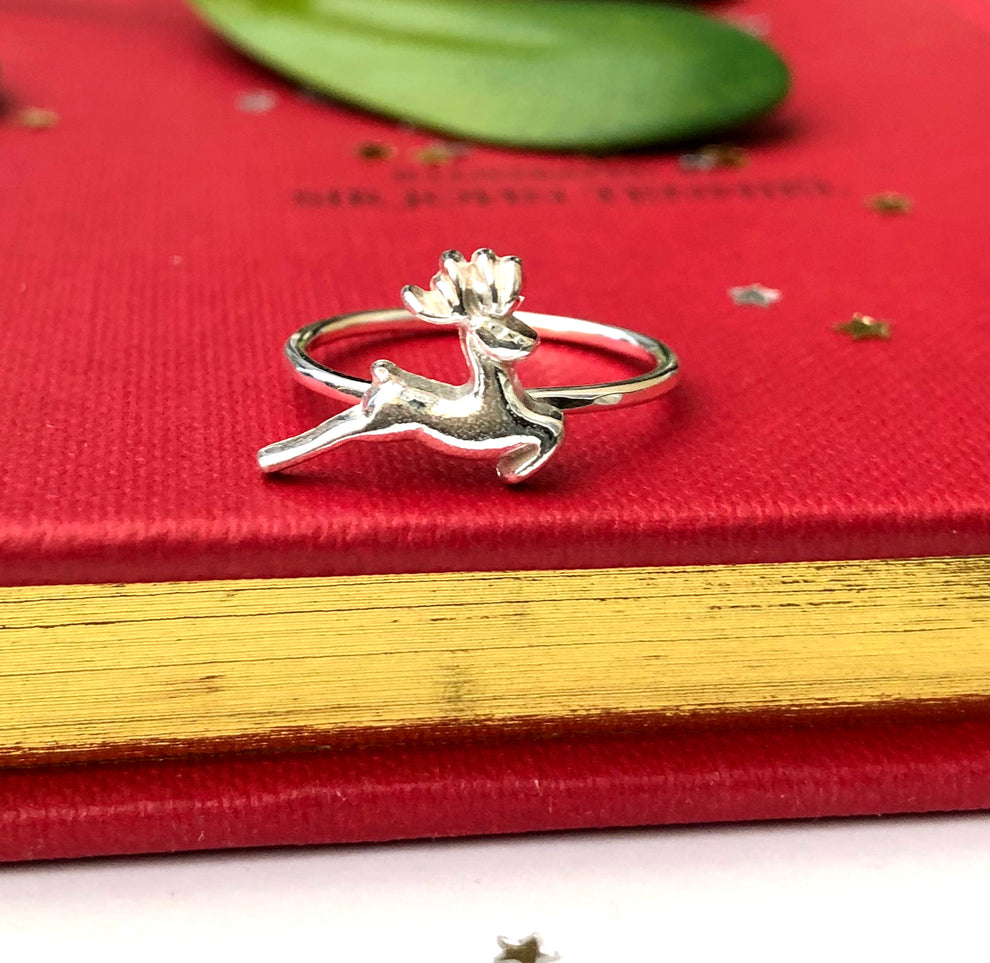Sterling Silver Reindeer Christmas Ring – a ring a day